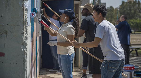 Learn How to Start a Volunteer Day of Service from the Experts at ...