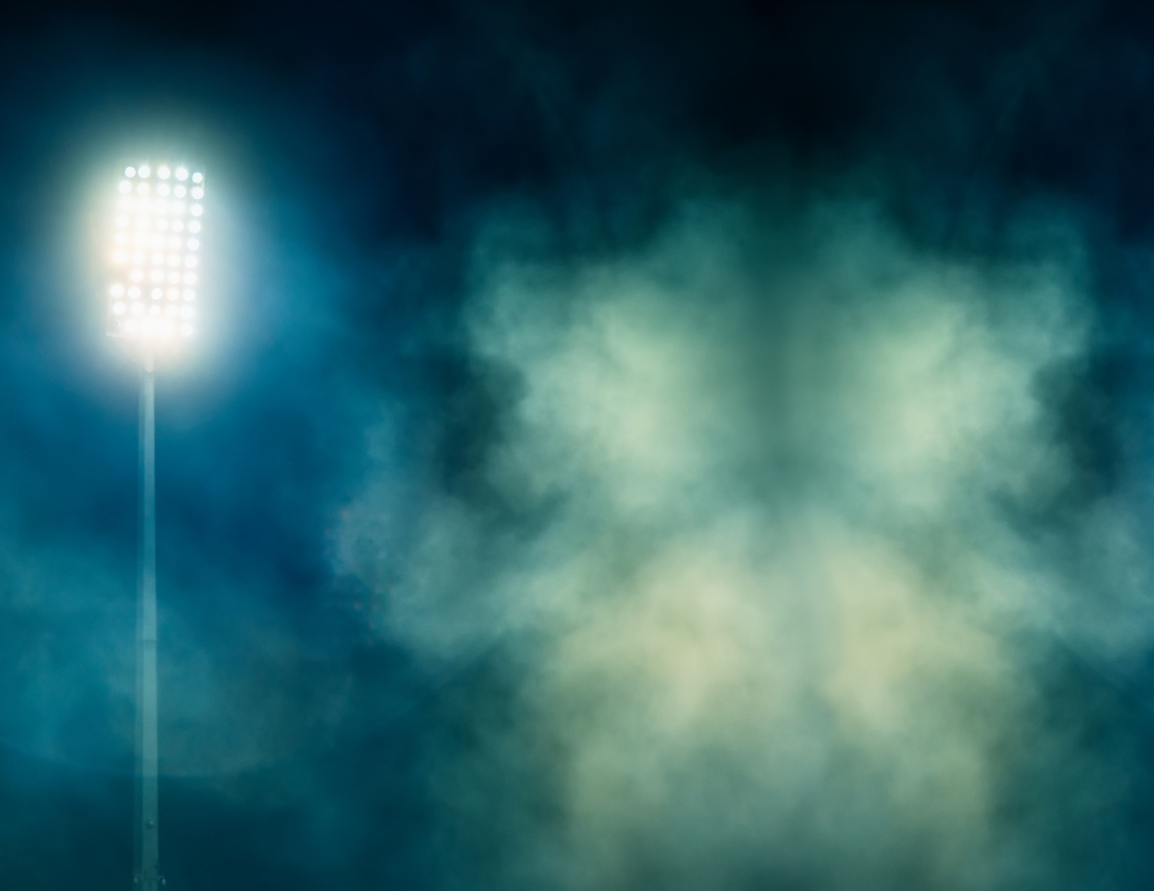 Voluntary and Paid Experience app for Professional Sports | Helper Helper